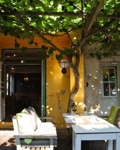 Vijftig jaar Italiaans restaurant Mario in Neck (Purmerend)