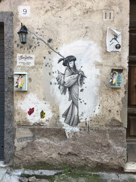 Street art en een bijzonder grafmonument in Pigneto - Rome