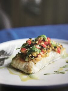 Kookboek ter ere van 50 jaar restaurant Mario in Neck