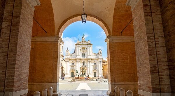 Loreto – bijzonder bedevaartsoord in Le Marche – Ciao tutti ...