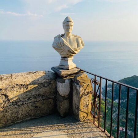 Bezoek de tuinen van Villa Cimbrone in Ravello (Amalfikust)