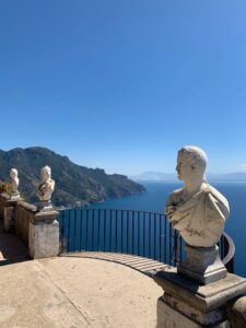 Bezoek de tuinen van Villa Cimbrone in Ravello (Amalfikust)