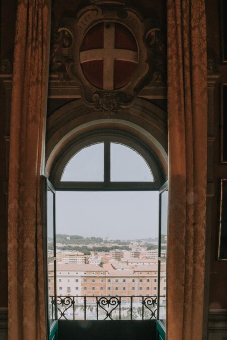 Wat zit er achter het sleutelgat op de Aventijn in Rome?
