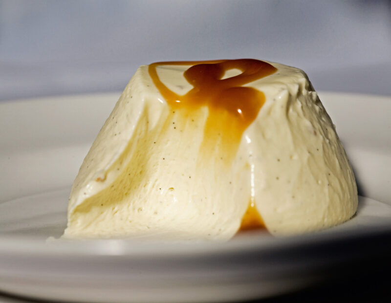 Panna cotta met karamel naar recept van Toscanini Amsterdam