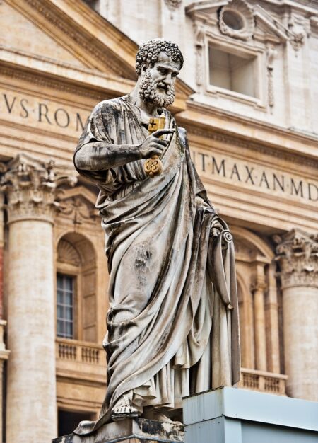 Unieke kijk op Sint-Pieter door sleutelgat op Aventijn Rome