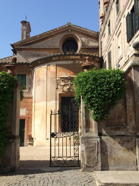 Wat zit er achter het sleutelgat op de Aventijn in Rome?